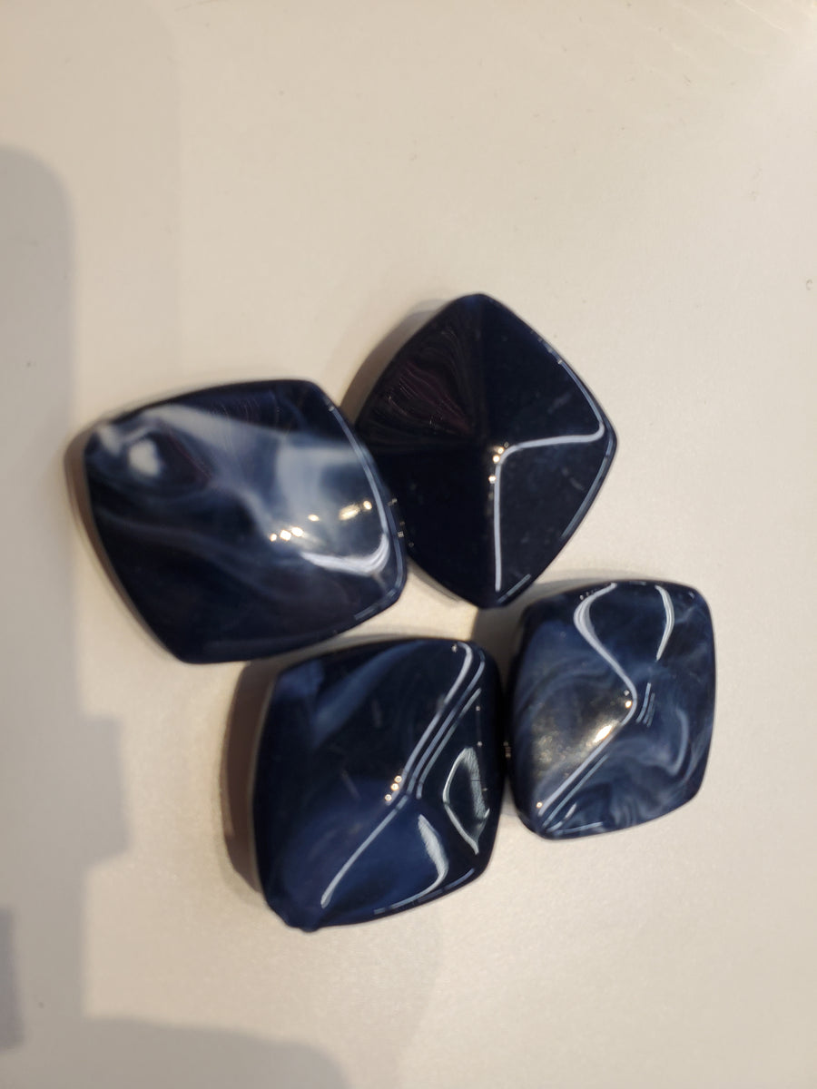 ACRYLIC RHOMBUS – Oasis Beads & Crystals